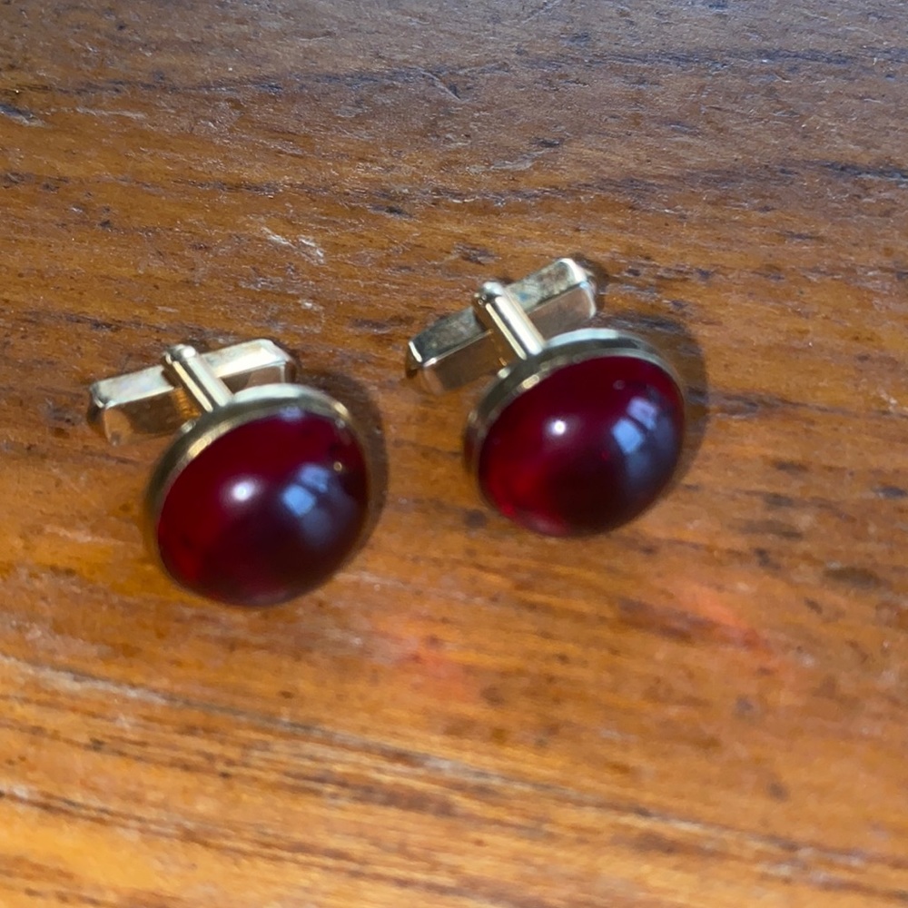 1940’s-50’s Swank Round Gold Ruby Red Cufflinks - Gem